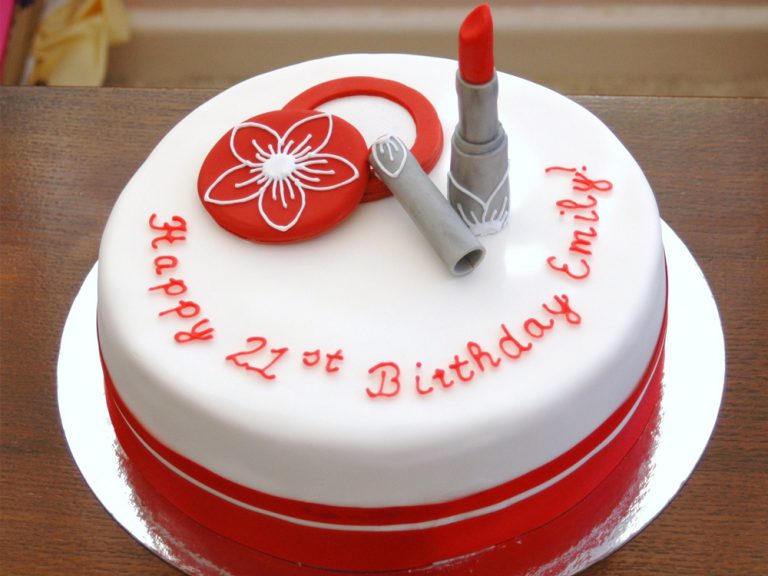 Personalized Cakes – Deliure & The Eatrium